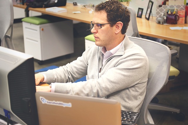 Schlechte Software-Qualität macht krank - Gute Jobs für Programmierer